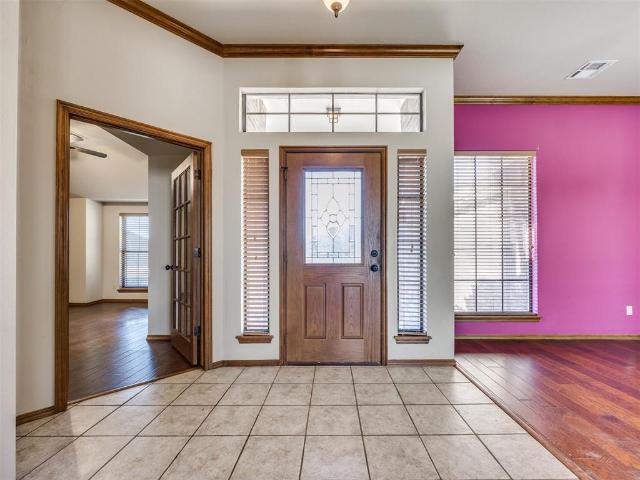 8713 NW 107th Street