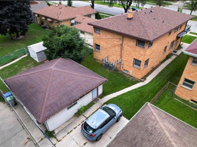 8713 8 W Appleton Ave
