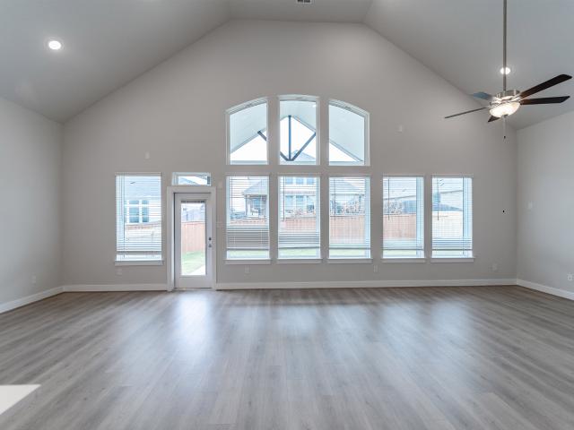 871 Cherrystone Loop, Buda, TX 78610 | MLS #2190 | Compass