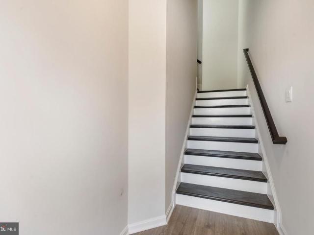 871 Amity Street