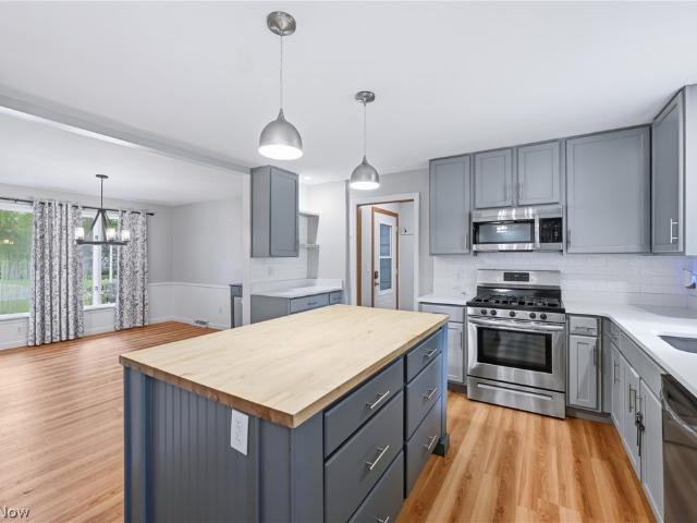 871 Glenbrook Road