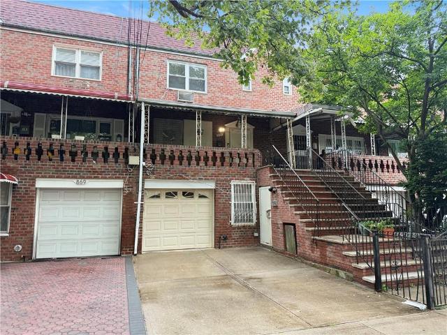 871 East 55th Street