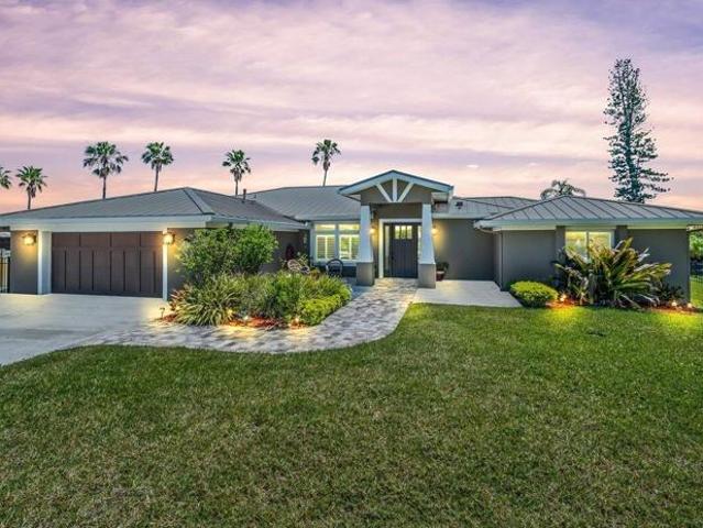 871 Hawksbill Island Dr, Satellite Beach, FL 32937