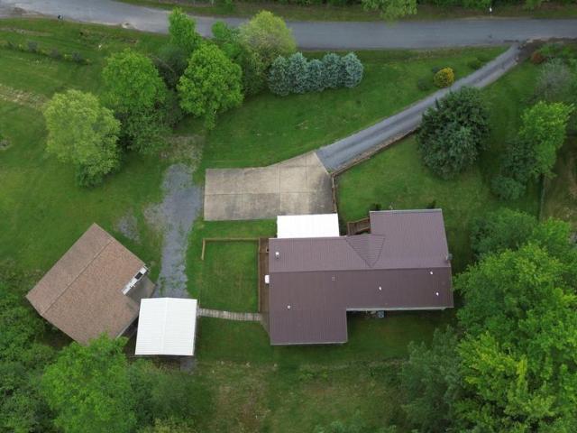871 Hillcrest Drive