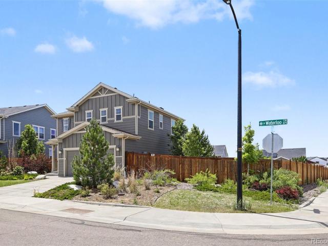871 N Waterloo Circle