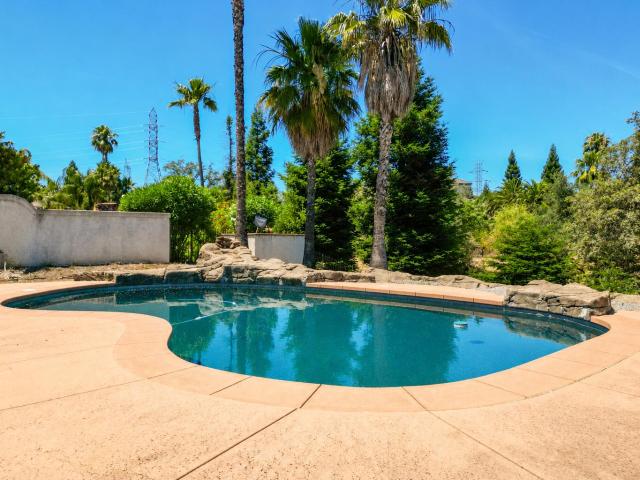 871 Santa Cruz Drive