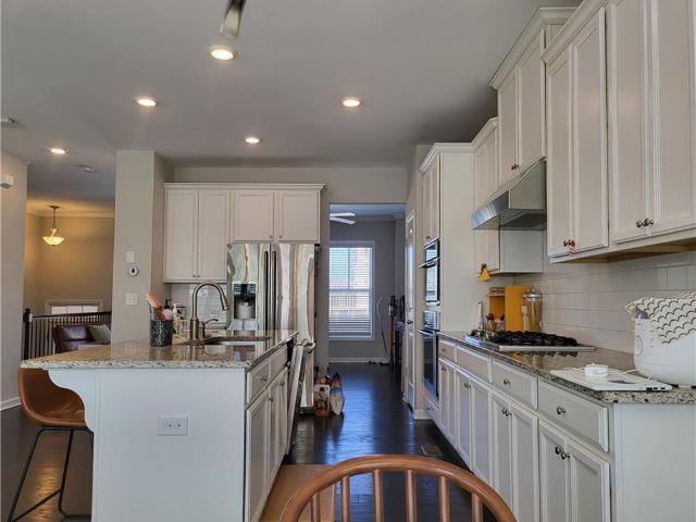 871 Sunset Park Drive