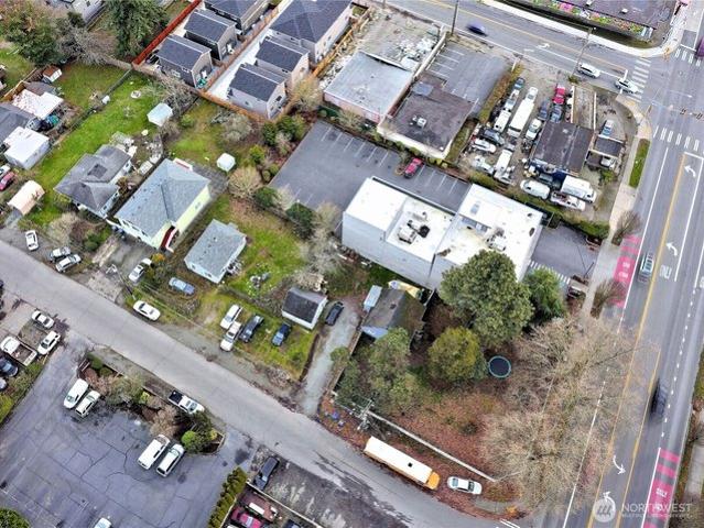 871 SW 135th St, Burien, WA 98146