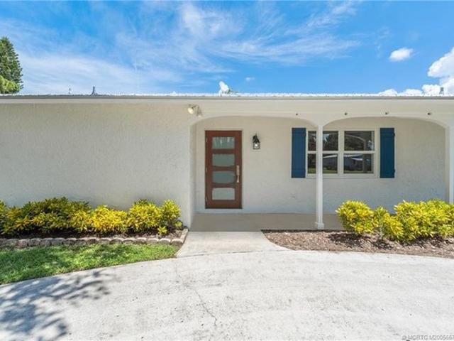 871 SW 37th Ter, Palm City, FL 34990