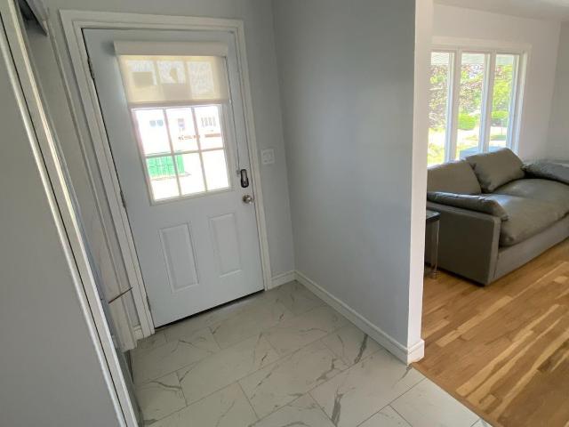 871 Red Oaks Drive