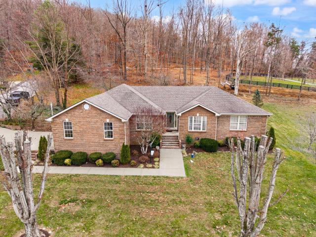 871 Woods Edge Drive