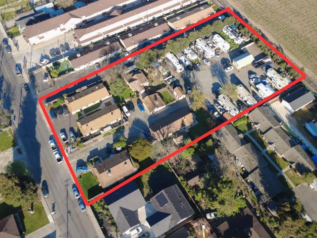 871 Vermont Ave, Turlock, CA 95380 | MLS #226034
