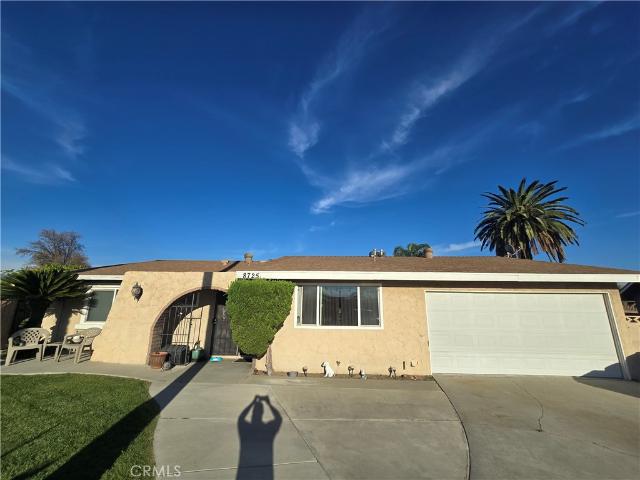 8725 Boxwood Court