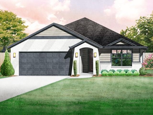 8725 Spruce St, Edmond, OK 73003