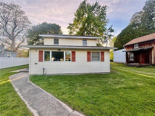 8727 Dwyer Rd, Port Byron, NY 13140