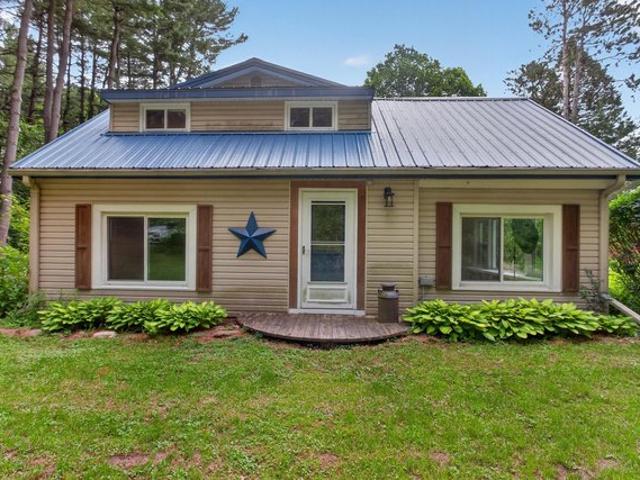 8727 Lansing Ave, Rives Junction, MI 49277