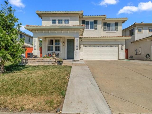 8727 Whitehouse Rd, Elk Grove, CA 95758