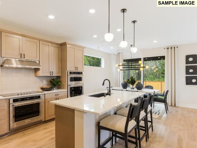 8728 S 4TH WAY