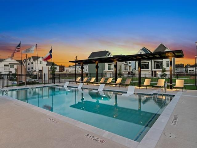 8720 Aquino Ln, Houston, TX 77055