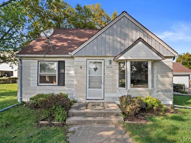 8720 W Kaul Ave, Milwaukee, WI 53225