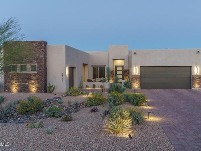 8721 N 193rd Dr, Waddell, AZ 85355