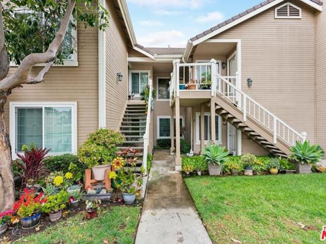 8722 Beckenham Ln #D, Inglewood, CA 90305