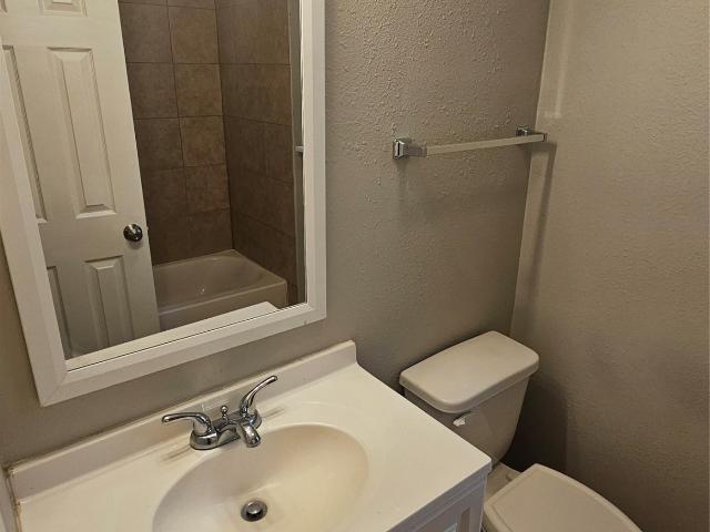 8723 Valley Meadow Dr, Houston, TX 77078 | MLS #78191