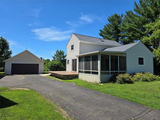 872 2 / St, Chetek, WI 54728