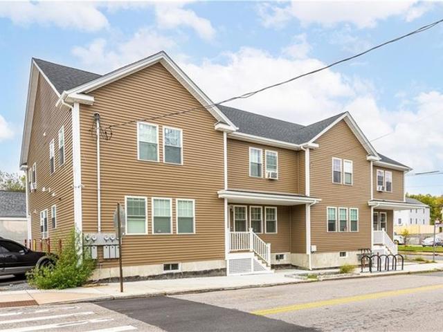 872 Branch Ave, Providence, RI 02904