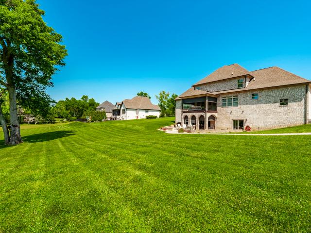 872 Douglas Bend Rd