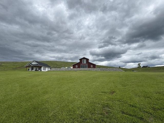 872 Lundeen Rd, Eureka, MT 59917