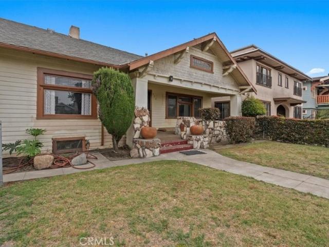 872 W 47th St, Los Angeles, CA 90037 | MLS #CV26102