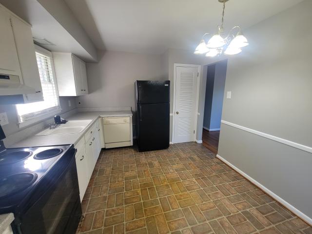 872 Tearose Drive