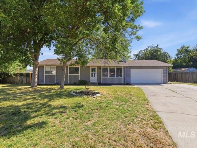 8734 W Austin St, Boise, ID 83714
