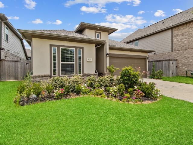 8735 Morris Woods Drive