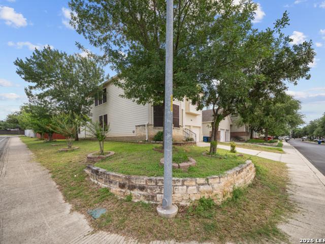 8735 N Sarasota Woods