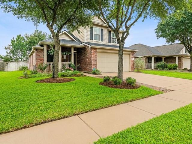 8735 Sunny Gallop Dr, Tomball, TX 77375