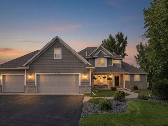 8735 th Street Ct N, Hugo, MN 55038