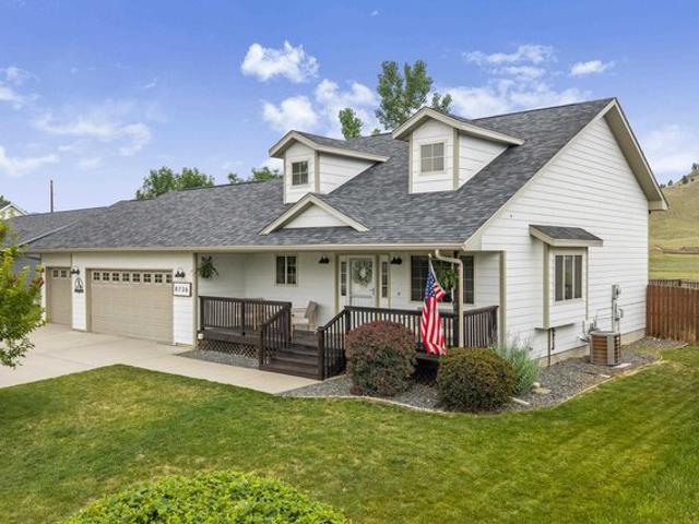 8736 Steamboat Ln, Summerset, SD 57769