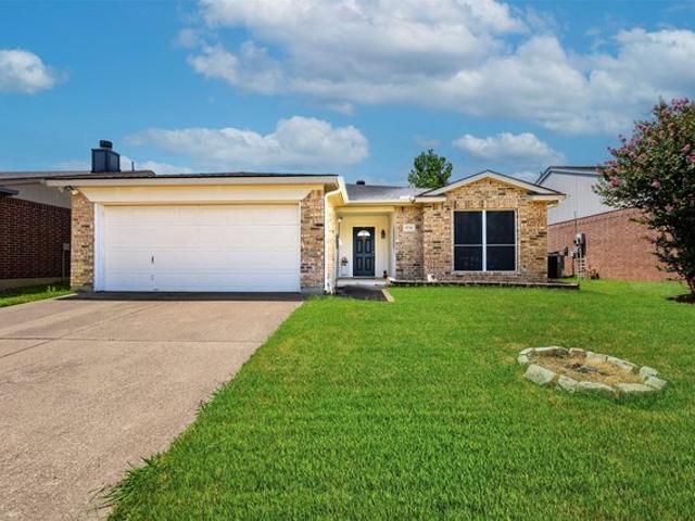 8736 Trinity Vista Trl, Fort Worth, TX 76053