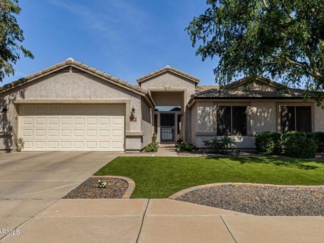 8738 E Posada Ave, Mesa, AZ 85212