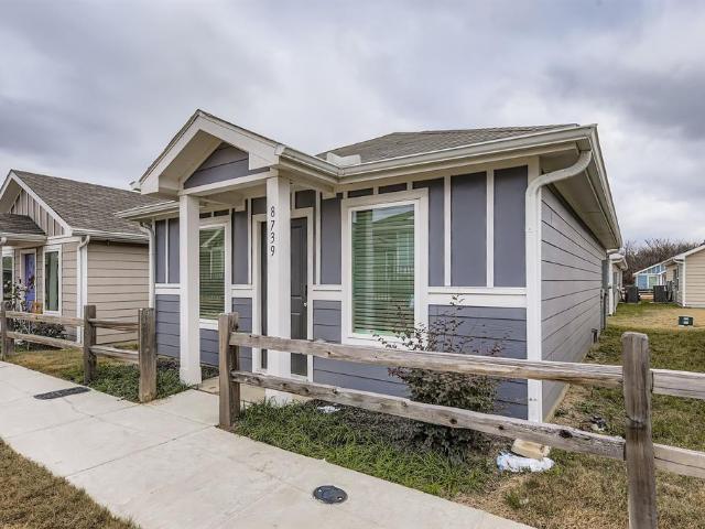 8739 Cottage Crk Dr, Unit 53, Fort Worth, TX 76123 | MLS #21133 | Compass