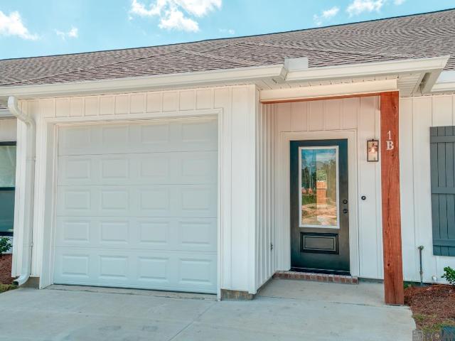 8739 Lockhart Rd # #13 E
