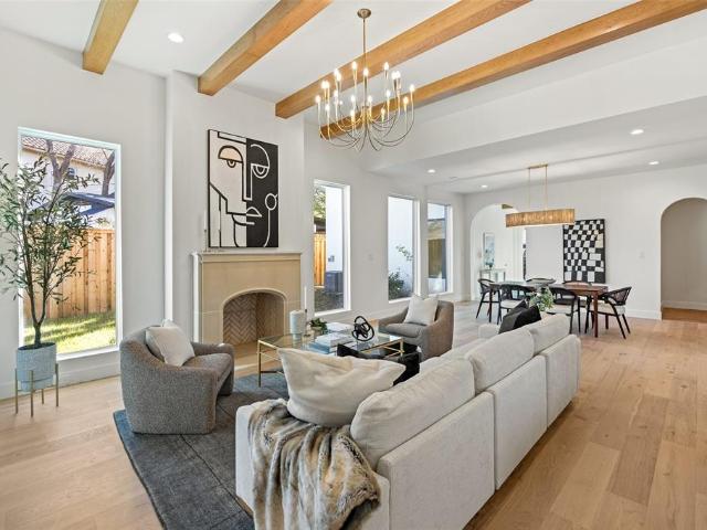 8730 Rexford Drive