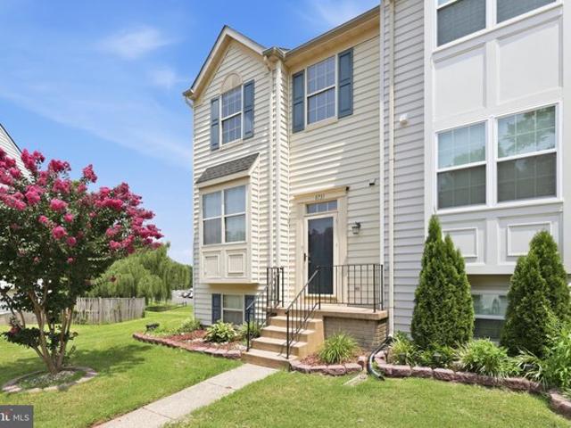 8731 Deblanc Pl, Manassas, VA 20110