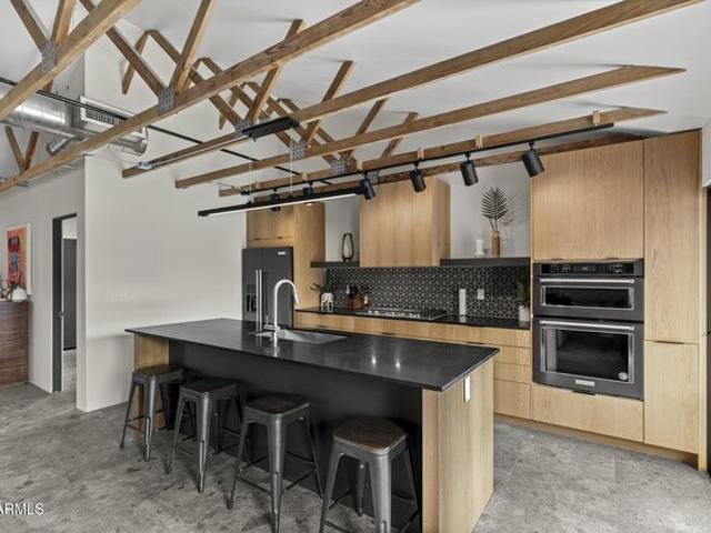 8731 E Starlight Way, Scottsdale, AZ 85250
