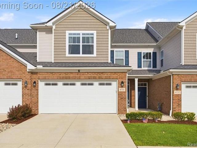 8731 Grove St, Washington Township, MI 48094