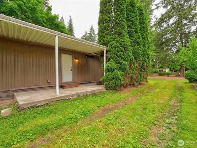 8732 Foxglove Ct SE, Yelm, WA 98597
