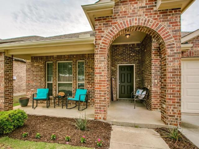 8732 Whirlwind Trail, Aubrey, TX 76227 | MLS #21272