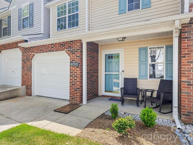 8733 Robinson Forest Drive